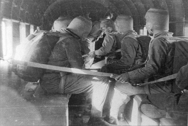 Royal Australian Army Paratroop Training WWII | Warbirds Online